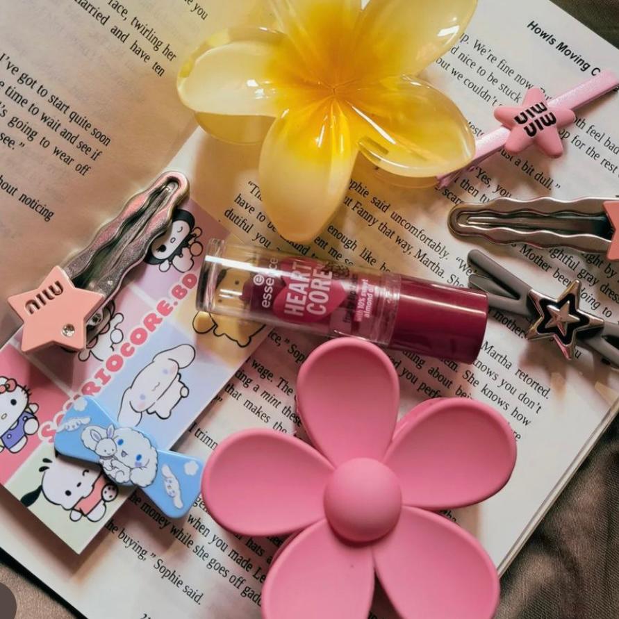 Home Page – 4 O'clock