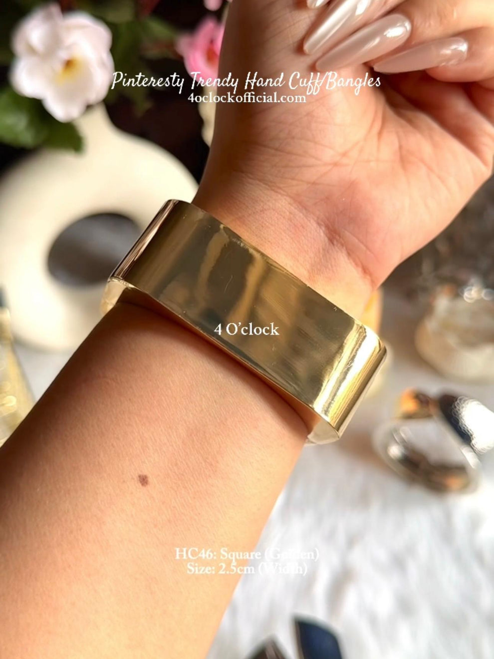 HC46: Handcuff for Stack: Square (Gold) – 4 O'clock