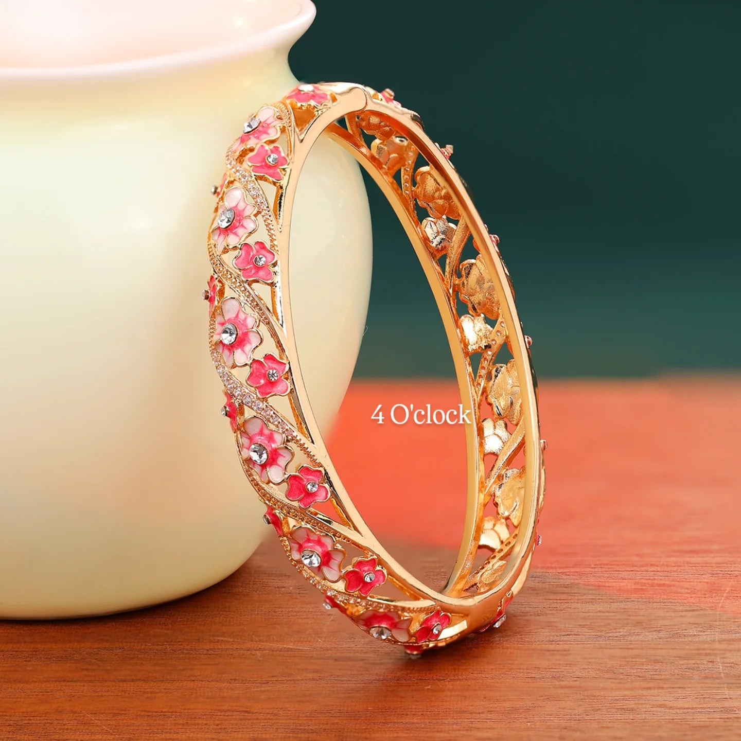 🏰VC59: Cloisonné Vintage Victorian Bangles : Red & Pink 🌸🕯️ – 4 O'clock