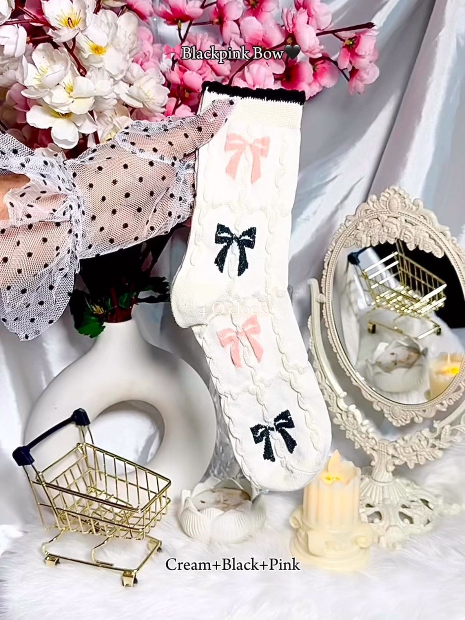 Bow Collections – 4 O'clock